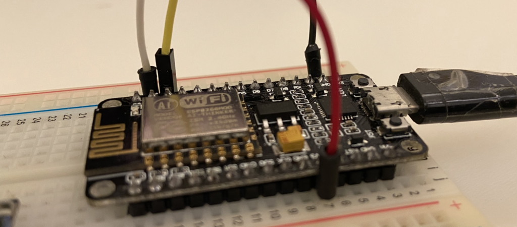 Building a joke machine with an ESP8266 - Robin Glauser